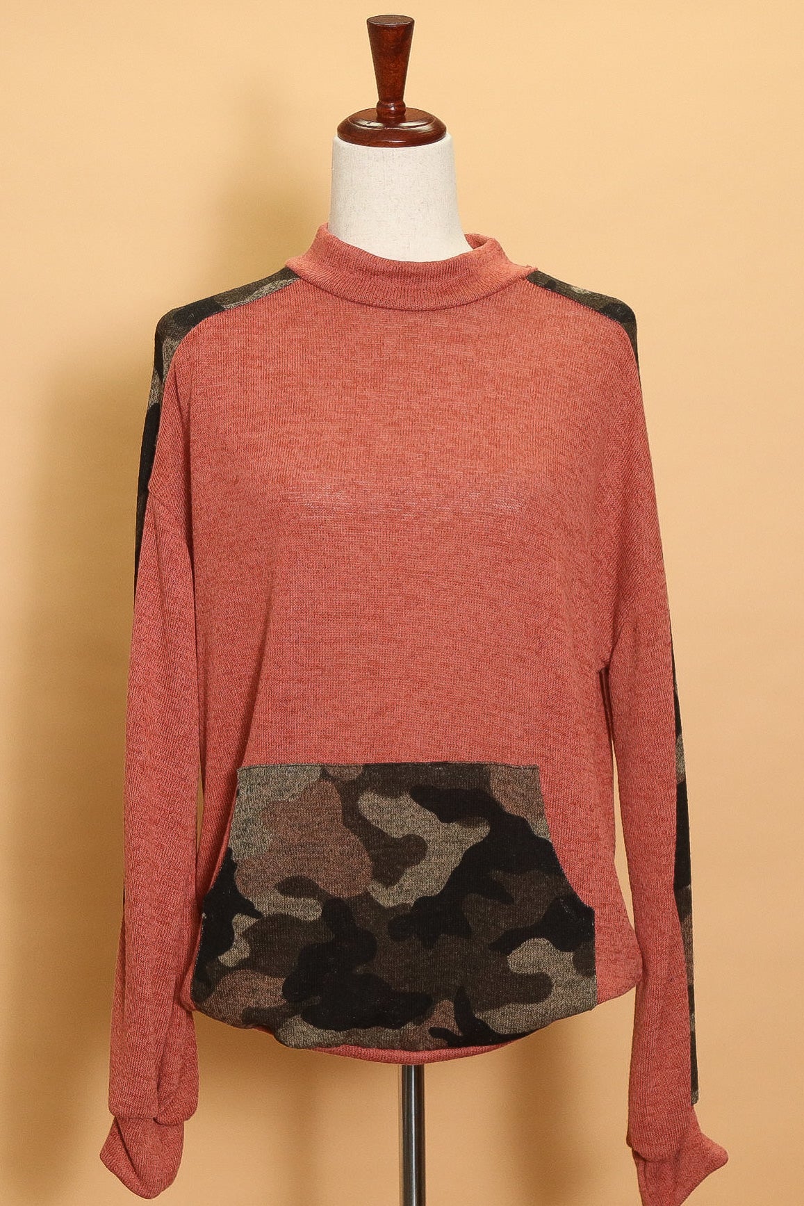 Rust Camo Pocketed Pullover