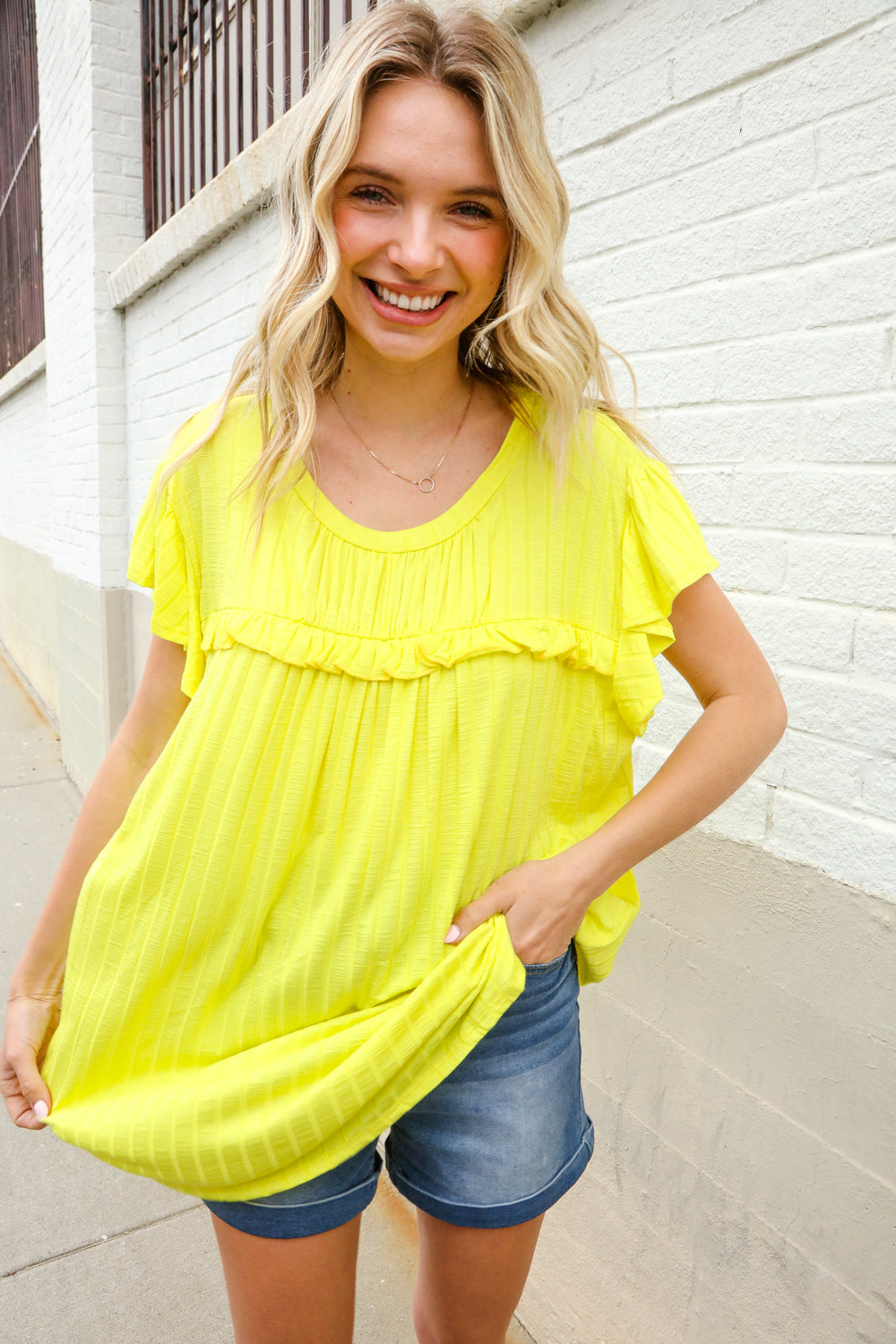 Plus Frilled Short Sleeve Shirred Yoke Knit Top