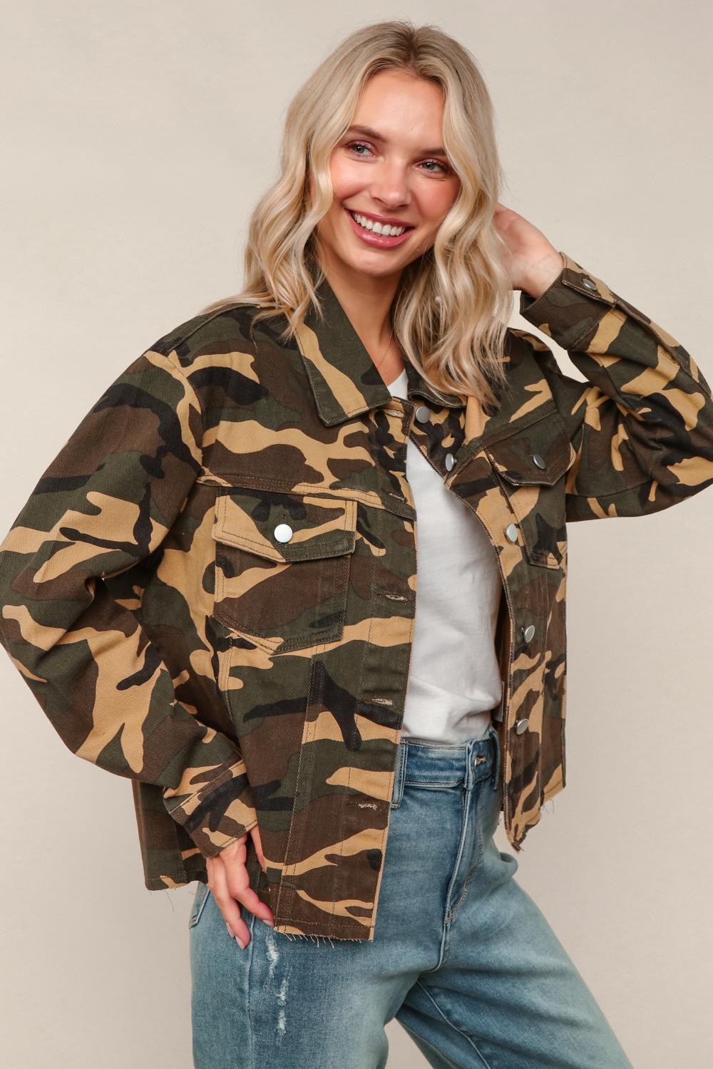Plus Camo Jacket W/Cut Edge Detail
